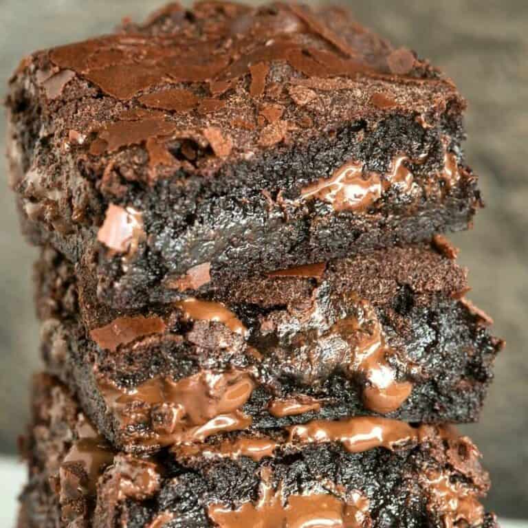 Greek Yogurt Brownies (Under 100 Calories!)- The Big Man's World