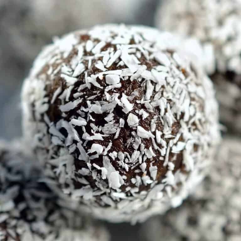 Keto Rum Balls {Quick & Easy} - The Big Man's World