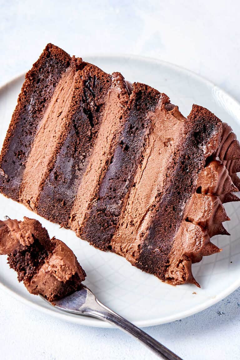 Avocado Cake {Moist & Rich} - The Big Man's World