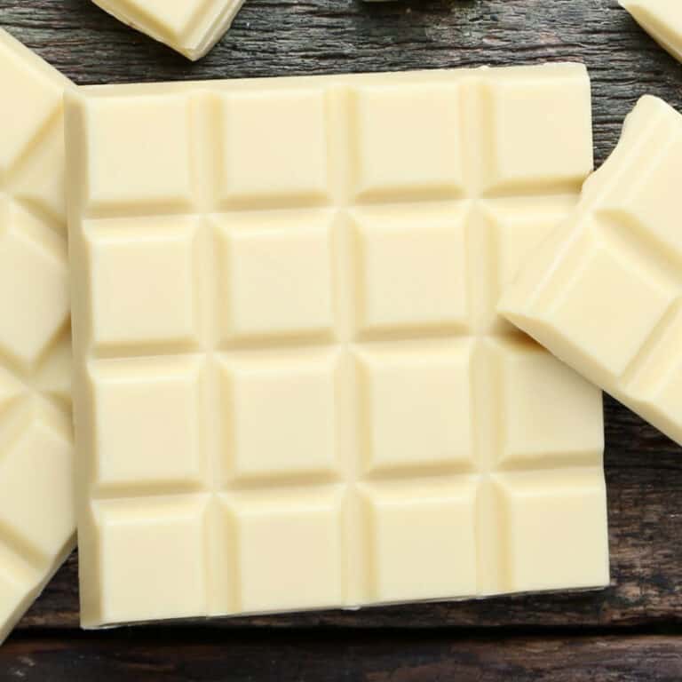Sugar Free White Chocolate {3 Ingredients} - The Big Man's World