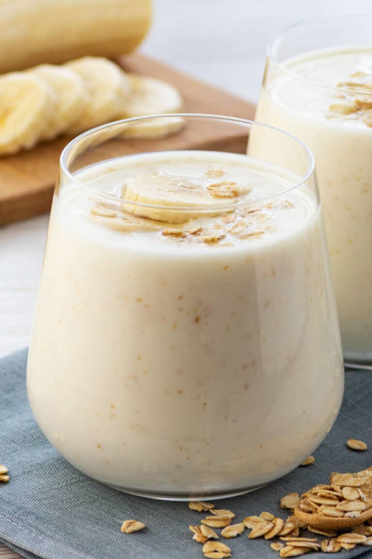 Oat Milk Smoothie- Just 3 Ingredients! - The Big Man's World