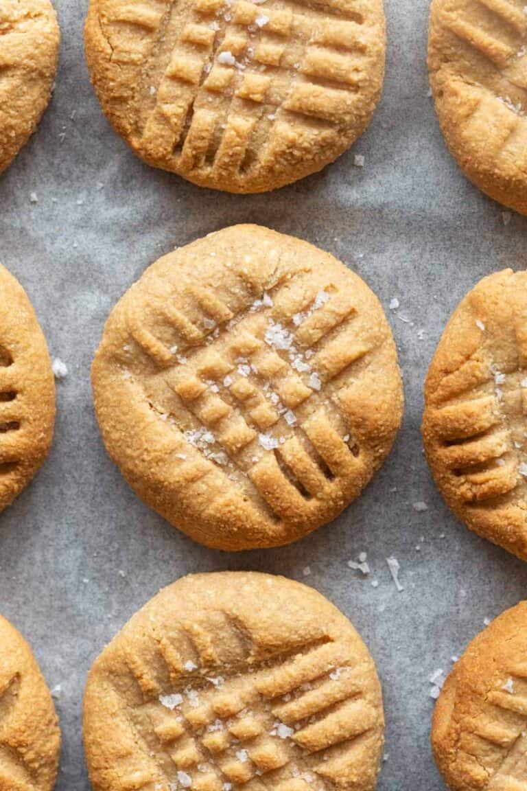 3-Ingredient Healthy Peanut Butter Cookies - The Big Man's World