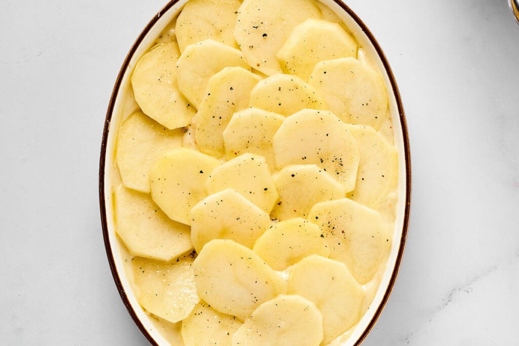 Vegan Scalloped Potatoes (Potatoes Au Gratin!) - The Big Man's World