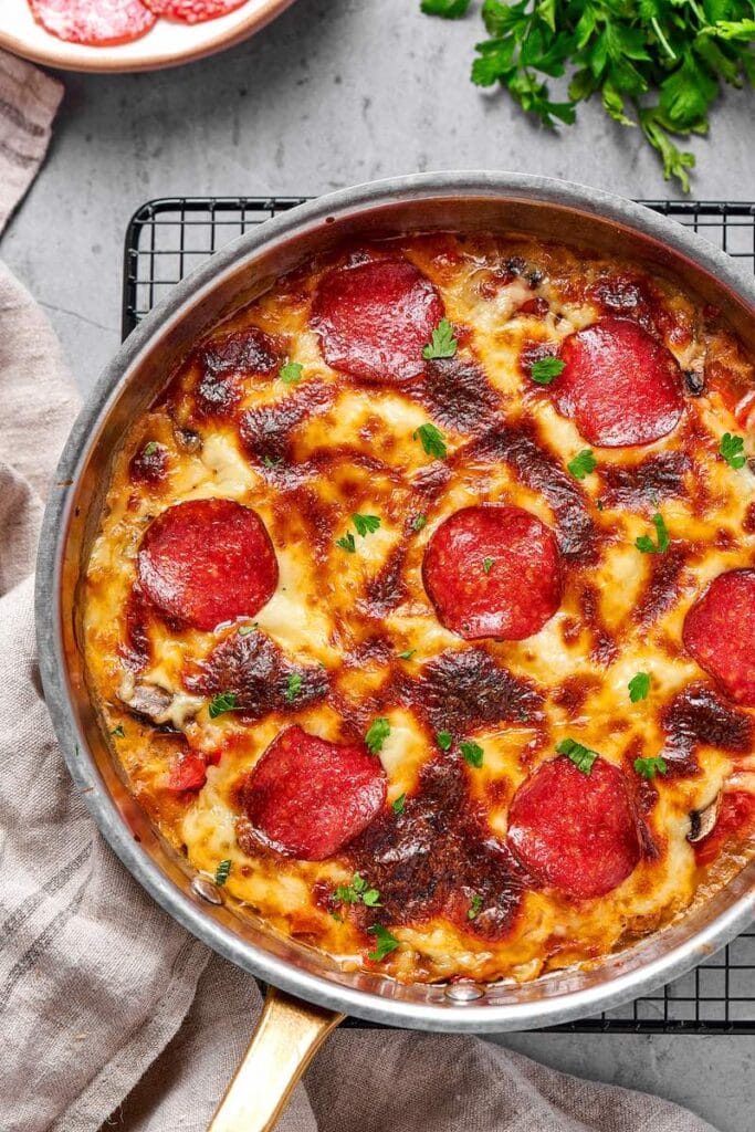 Crustless Pizza (Almost ZERO carbs!) - The Big Man's World