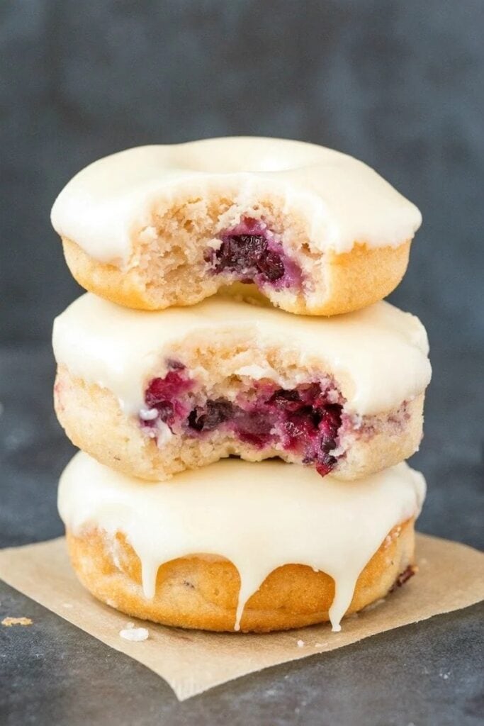 Blueberry Donuts Made With 5 Ingredients | No yeast or eggs!