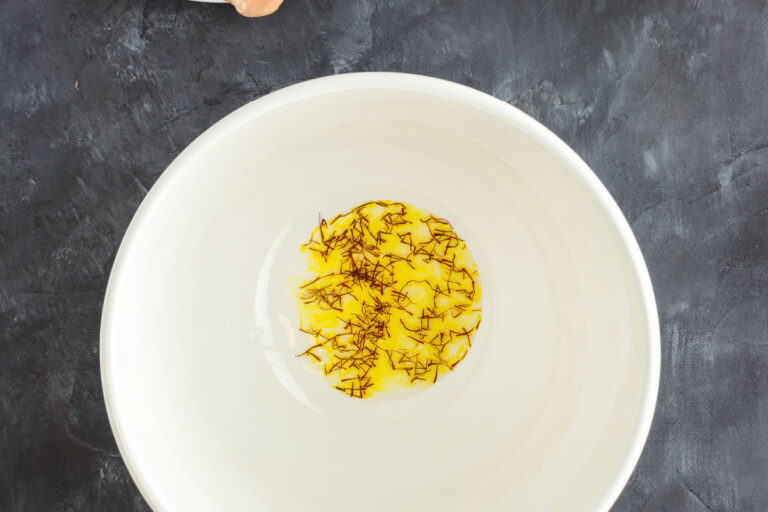 Saffron Chicken {Juicy & Tender}- The Big Man's World