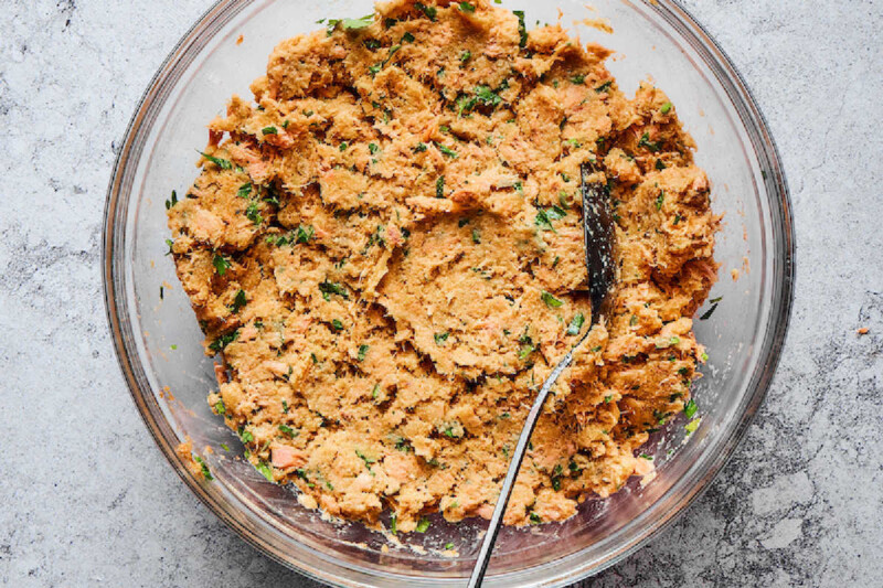 10-Minute Tuna Patties {Tuna Cakes} - The Big Man's World