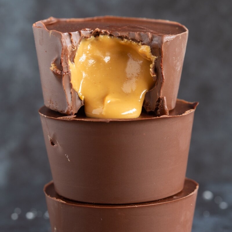 Keto Peanut Butter Cups (3 Ingredients) - The Big Man's World