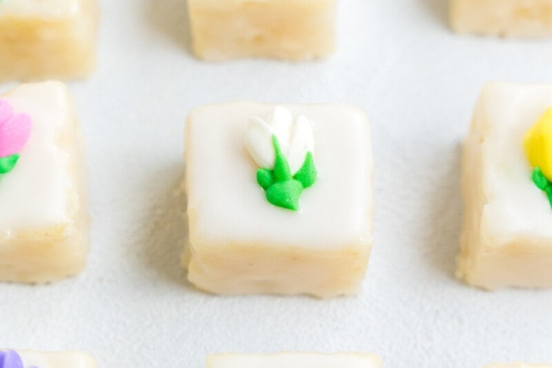 Petit Fours (Easy Recipe!) - The Big Man's World