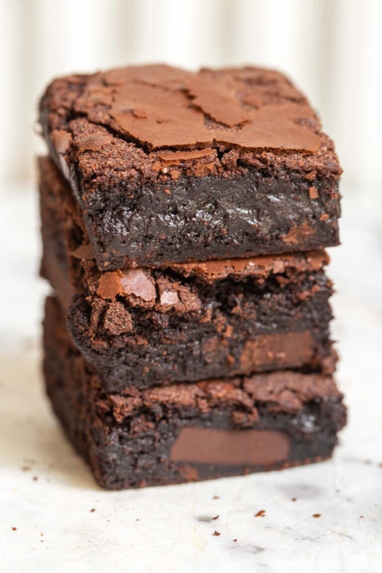 32 Easy Desserts With Few Ingredients - The Big Man's World