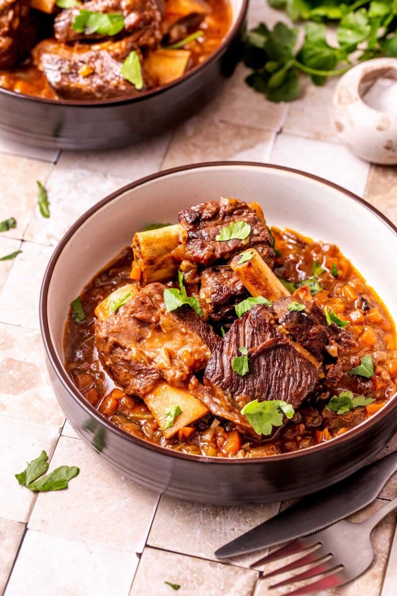 Braised Beef Chuck Short Ribs {Fall-Off-The-Bone} - The Big Man's World