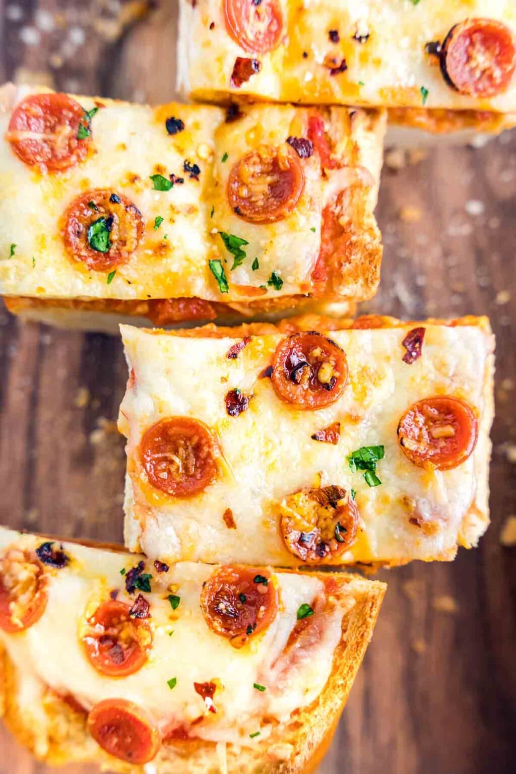 French Bread Pizza (20 Minute Recipe) - The Big Man's World
