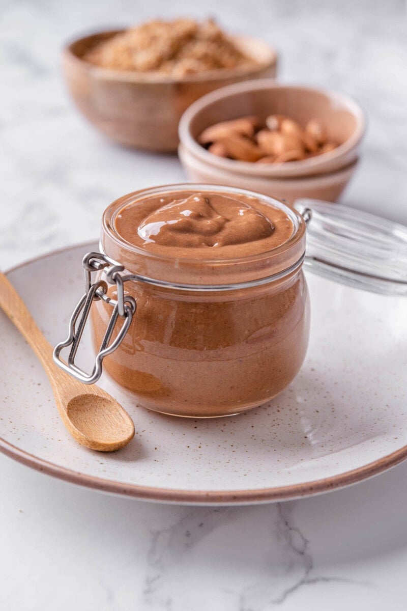 Granola Butter {Homemade Recipe} - The Big Man's World