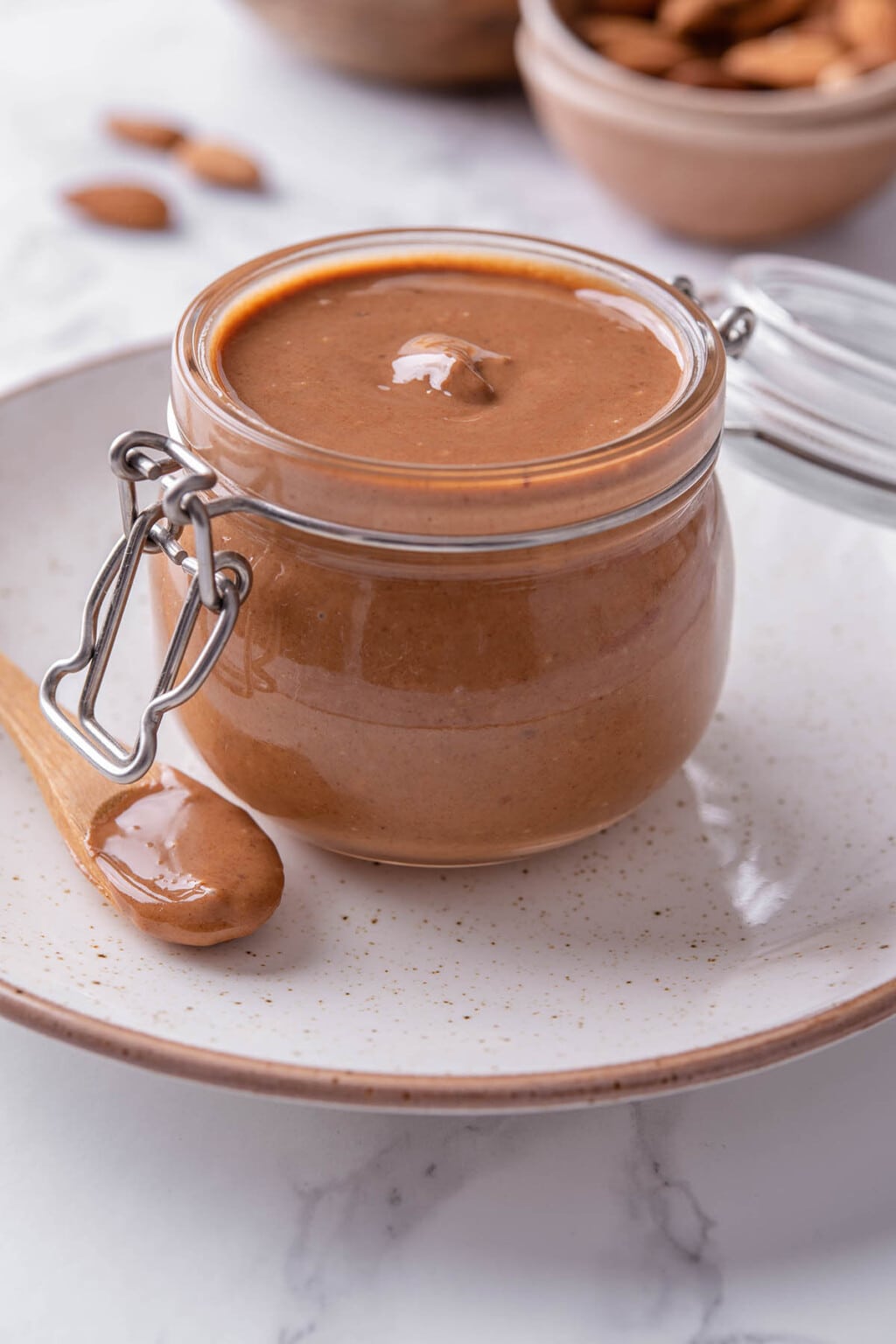 Granola Butter {Homemade Recipe} - The Big Man's World