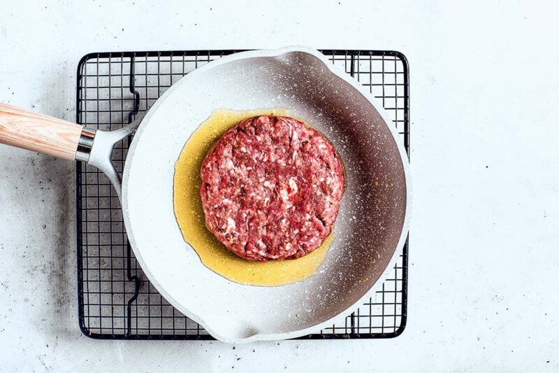 Wagyu Burger - The Big Man's World