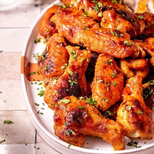 Crispy Baked Hot Wings - thebigmansworld.com