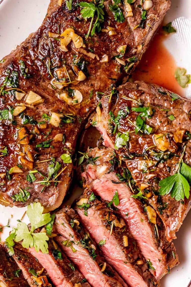 Sirloin Steak Recipe {Juicy & Tender} - The Big Man's World
