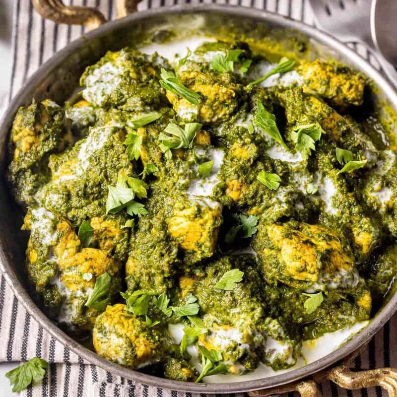 Chicken Saag Recipe (Restaurant Style)