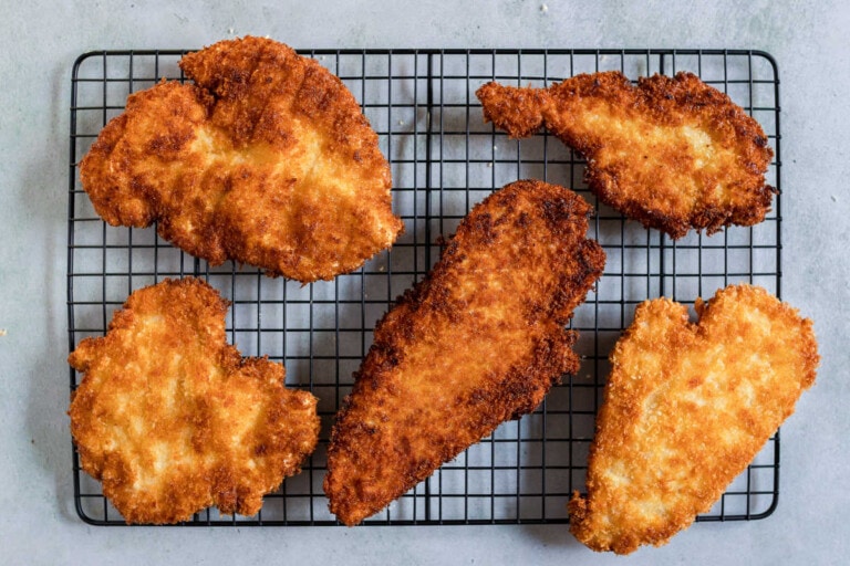 15-Minute Chicken Schnitzel Recipe {Truly Crispy} - The Big Man's World