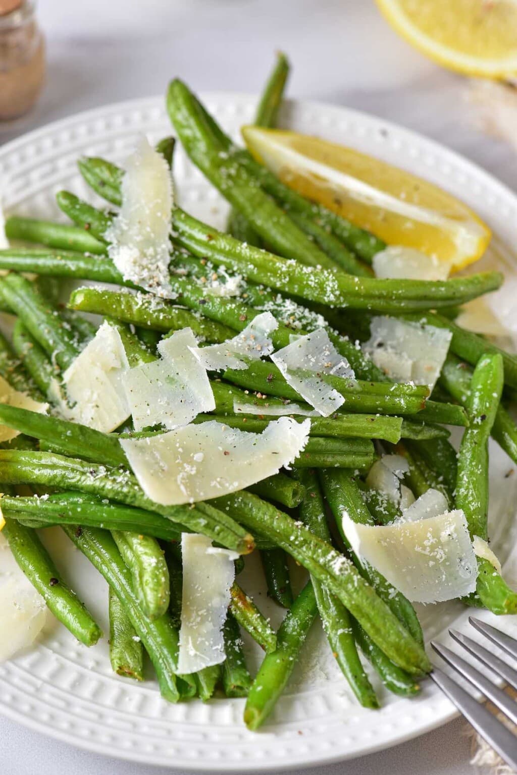Air Fryer Frozen Green Beans (Crisp + Tender) - The Big Man's World