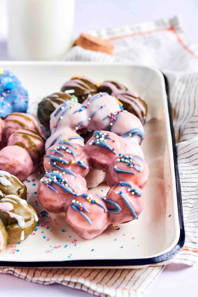 Mochi Donuts (Pon De Ring Donuts) - The Big Man's World