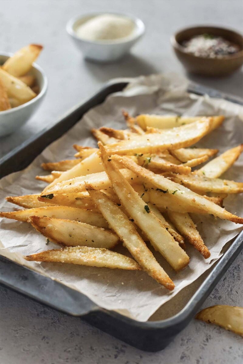 Crispy Jicama Fries {Air Fryer or Oven} - The Big Man's World