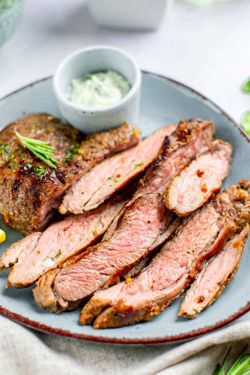 Bavette Steak Recipe {Grill Or Skillet} - The Big Man's World