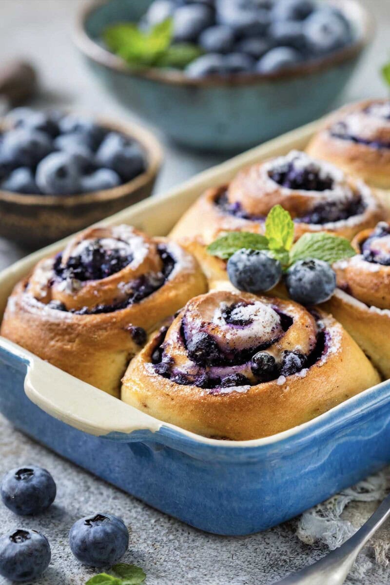Blueberry Cinnamon Rolls - The Big Man's World