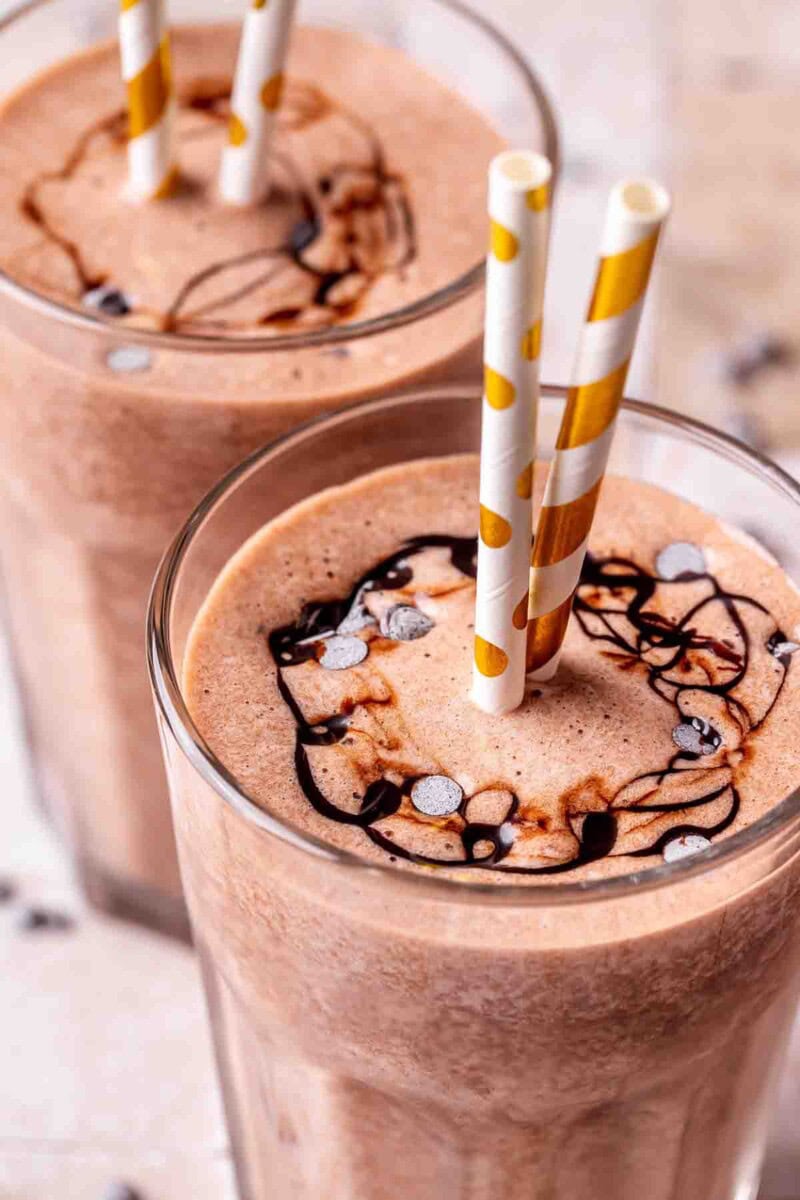 Chocolate Protein Shake {30 grams} - The Big Man's World