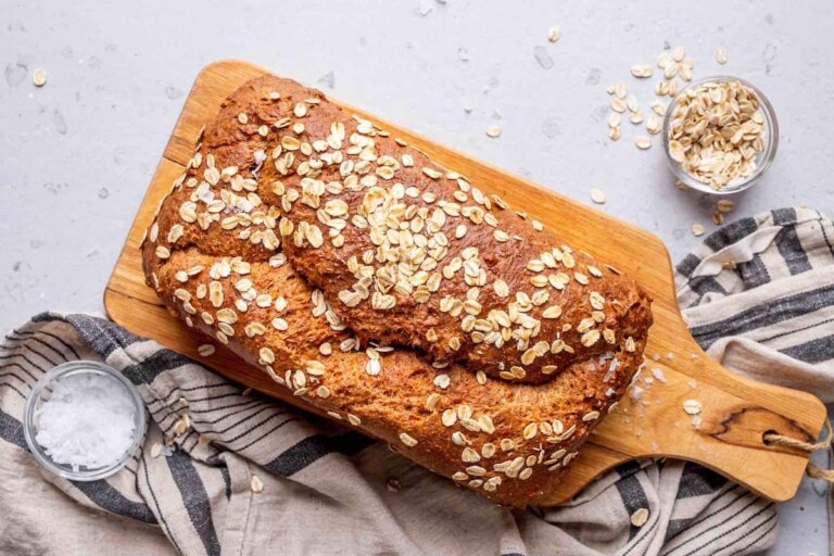 Easy Oat Bread {no yeast} - The Big Man's World