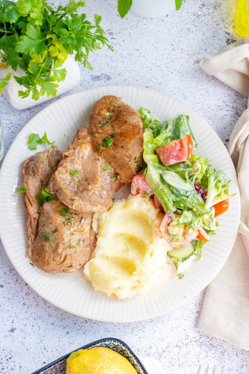 Instant Pot Pork Chops {Juicy & Tender} - The Big Man's World