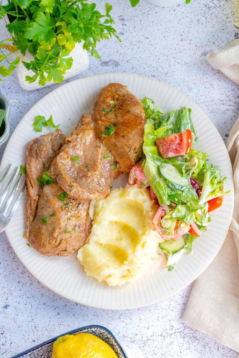 Instant Pot Pork Chops (Juicy, Tender, 15 Minutes) - The Big Man's World