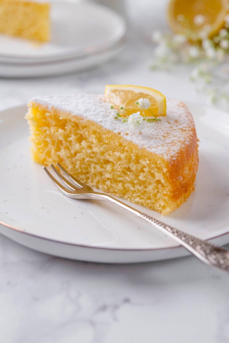 Lemon Olive Oil Cake (7 Simple Ingredients) The Big Man's World