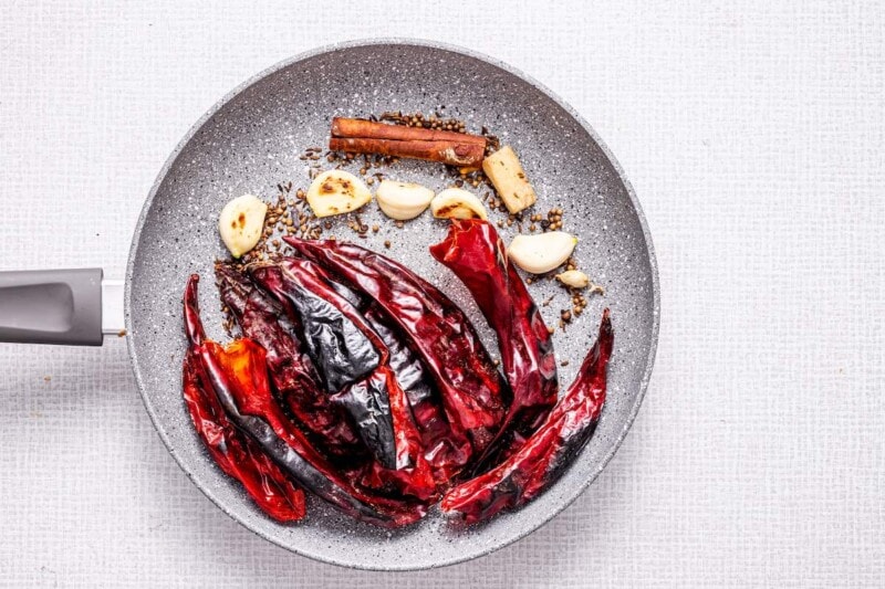 Chicken Vindaloo {Restaurant Style} - The Big Man's World