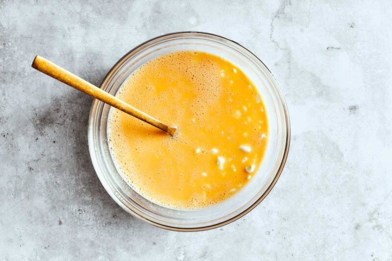 Cottage Cheese Scrambled Eggs {20g protein} - The Big Man's World