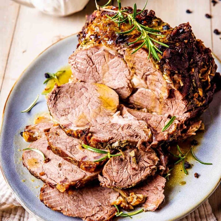 Ribeye Roast Recipe {Quick & Easy} - The Big Man's World