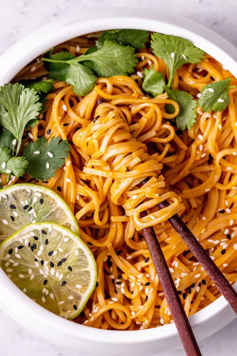 10-Minute Curry Noodles Recipe - The Big Man's World