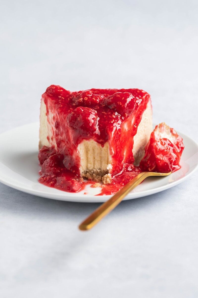 Raspberry Cheesecake {Foolproof Recipe} - The Big Man's World