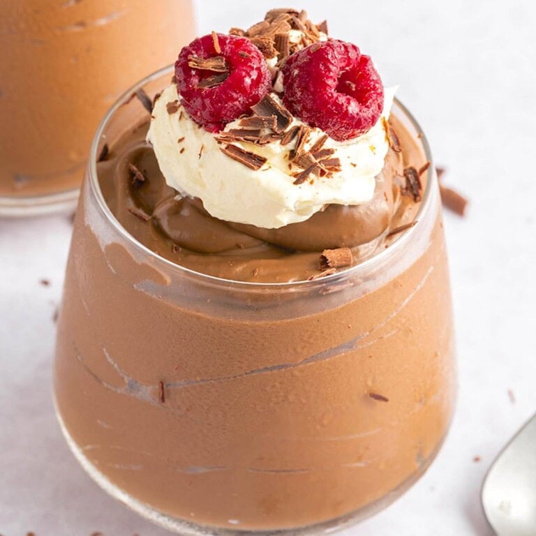 5-Ingredient Avocado Chocolate Mousse - The Big Man's World