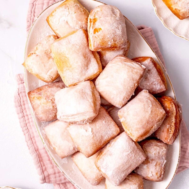 Easy Beignets Recipe {New Orelans-Style} - The Big Man's World