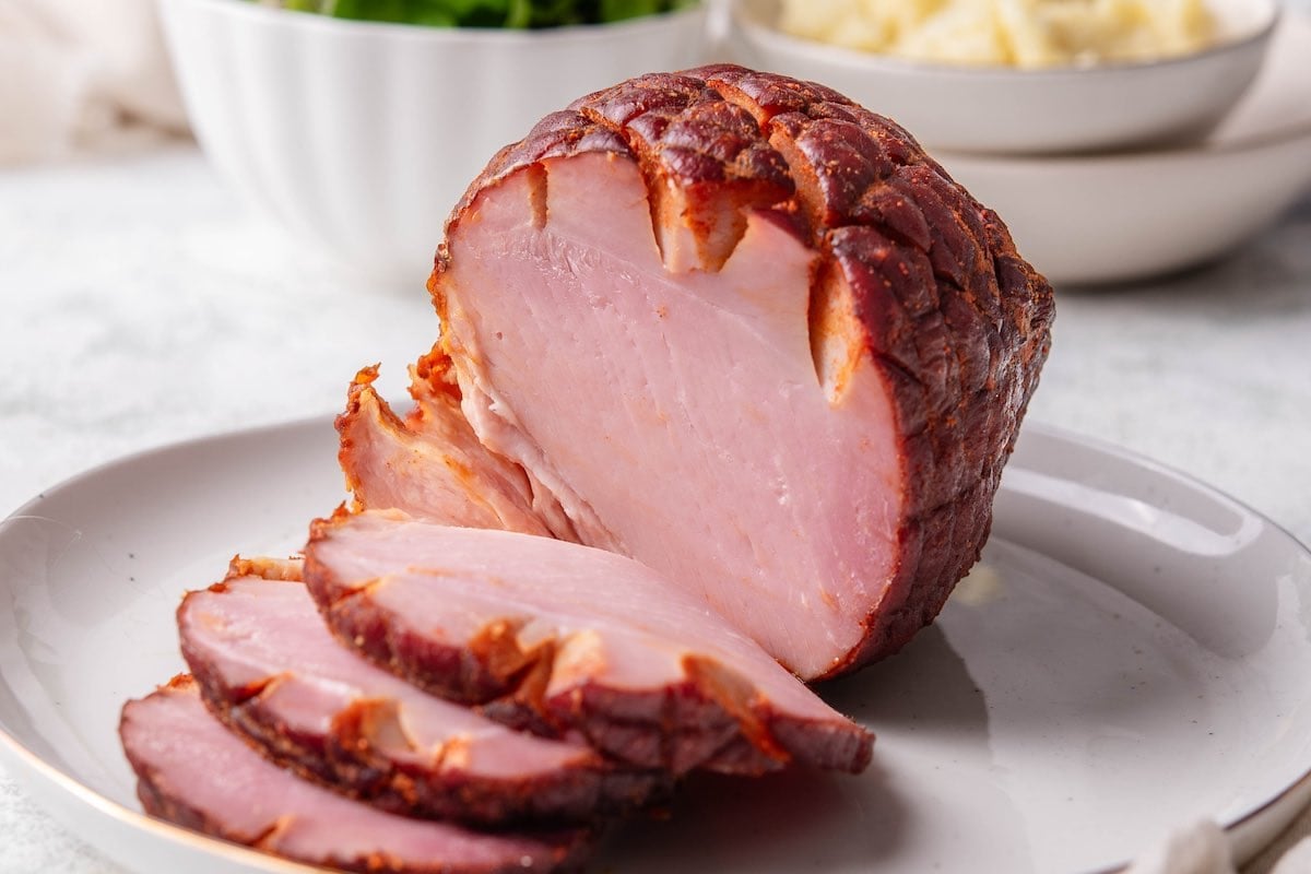 Smoked Ham Recipe {Quick & Easy} - The Big Man's World