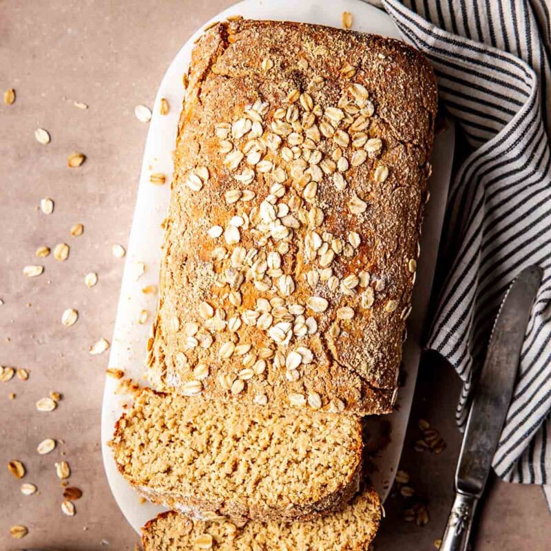 Easy Oat Bread {no yeast} - The Big Man's World
