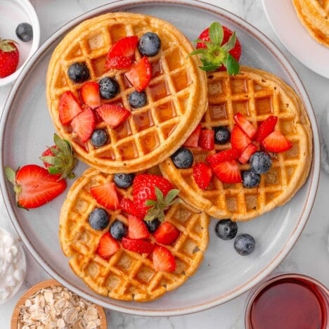 3-Ingredient Cottage Cheese Pancakes - The Big Man's World