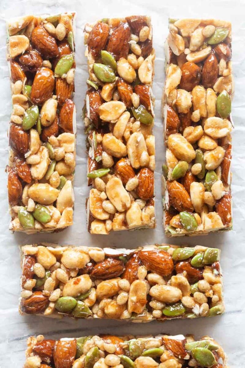 Keto Granola Bars Recipe {4 Ingredients} - The Big Man's World