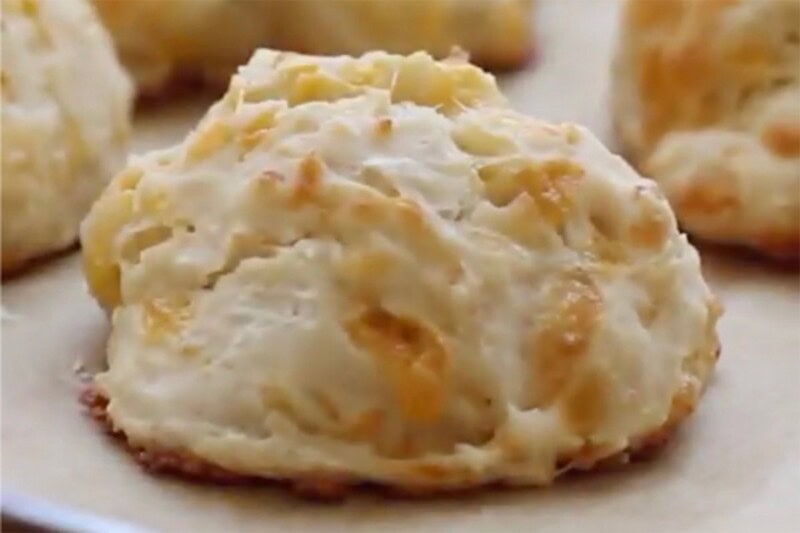 3-Ingredient Cheese Biscuits - The Big Man's World