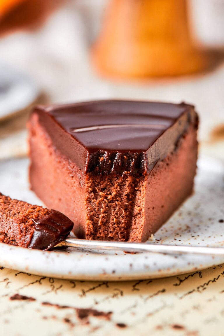 Cottage Cheese Chocolate Cake (3 Ingredients) - The Big Man's World